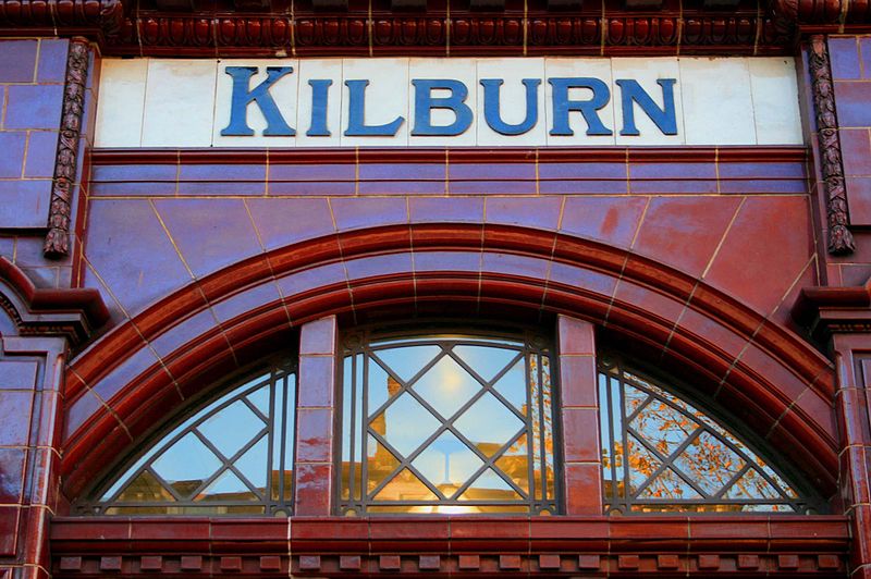 800px-Kilburn_Park_tube_station2 | Kilburn Neighbourhood Plan Forum